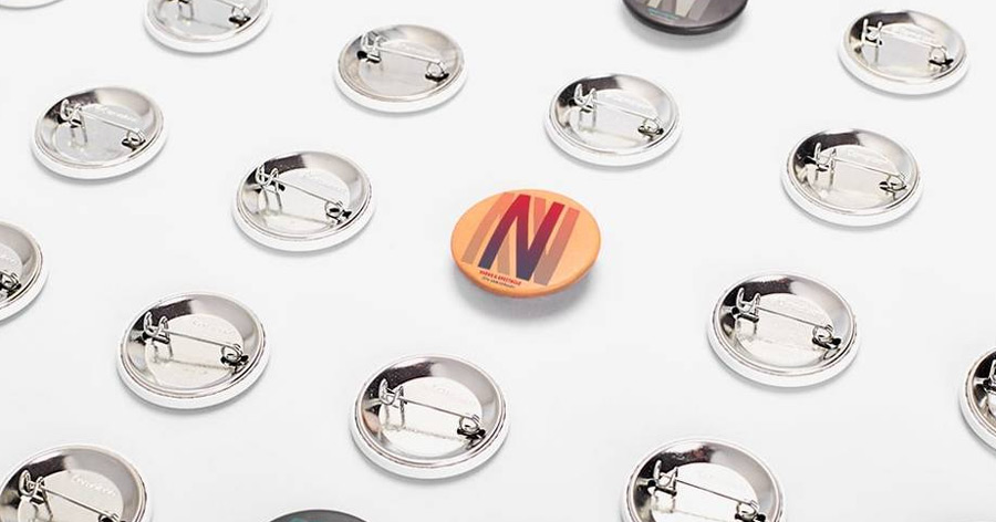 Custom round badges 38mm | Camaloon
